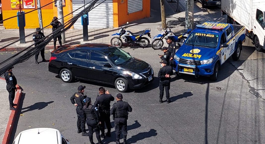 Autoridades liberan a una persona secuestrada - El País Guatemala